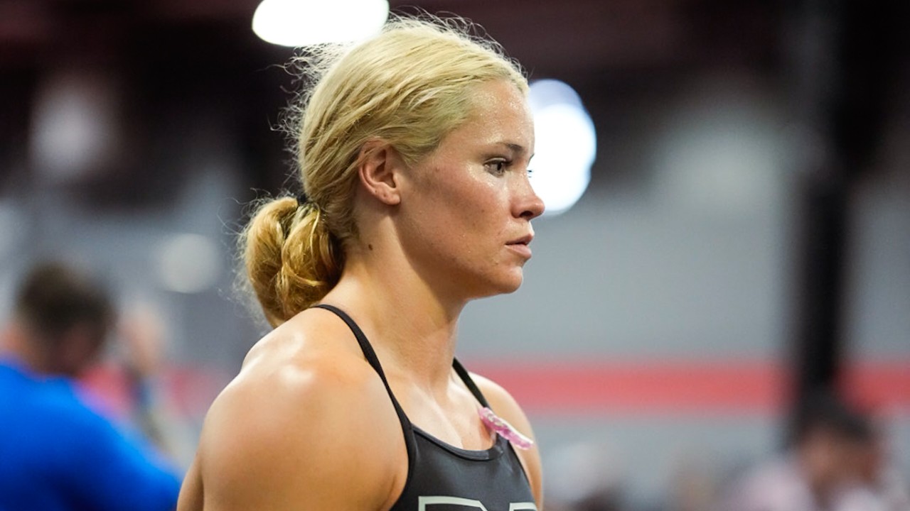 Abigail Domit Leads Women's Field Heading into Day 2 at Mayhem Classic